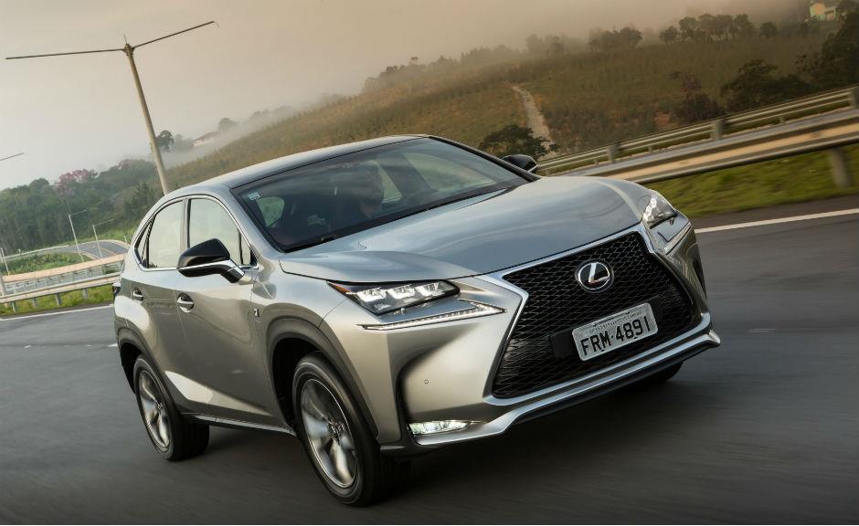 Lexus NX200t tenta a sorte no Brasil apostando