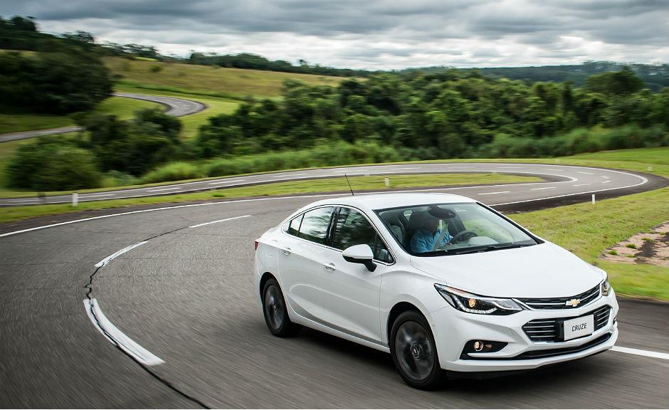 Cruze 2017 já aparece no site da Chevrolet