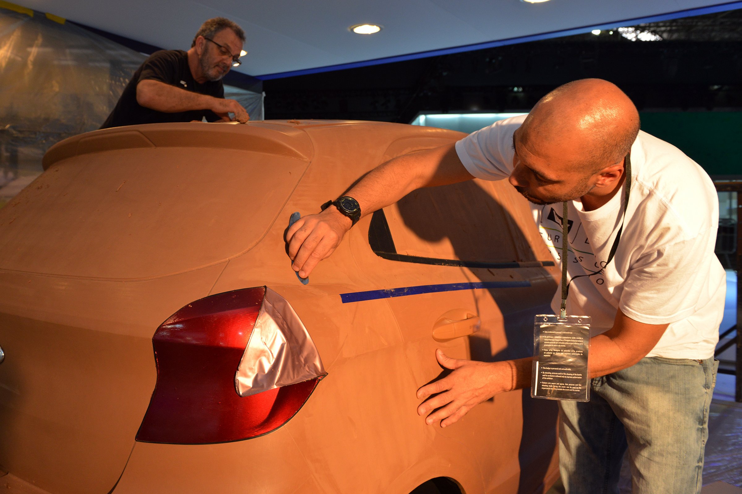 Como nasce um modelo de carro em Clay