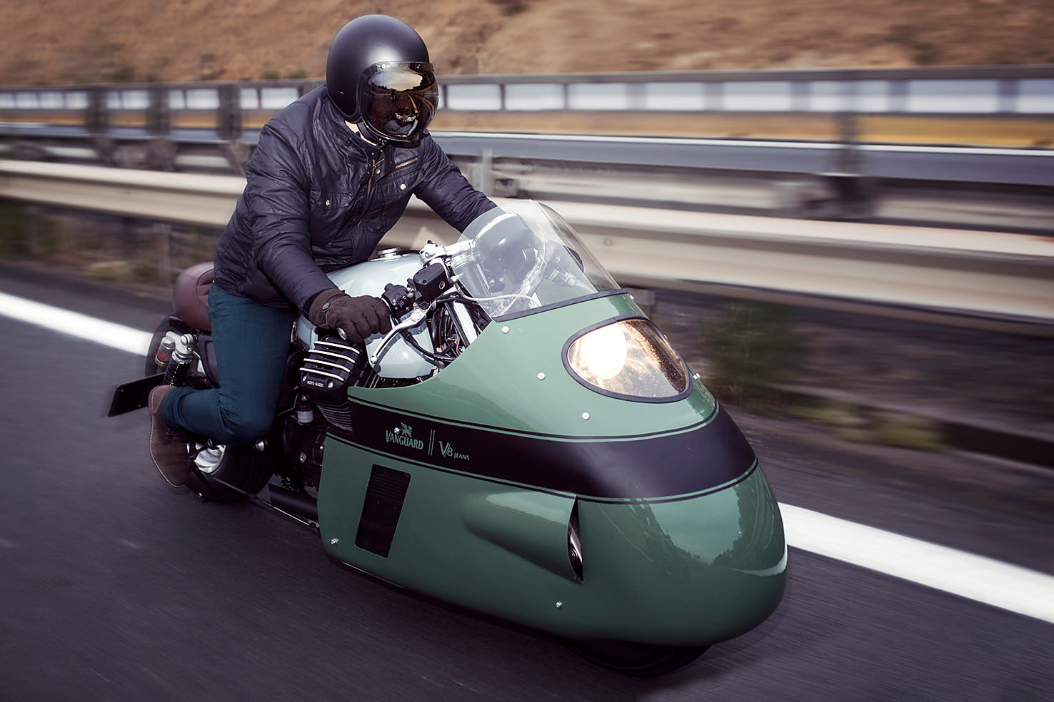 Vanguard V8 Racer é inspirada na Moto Guzzi V8