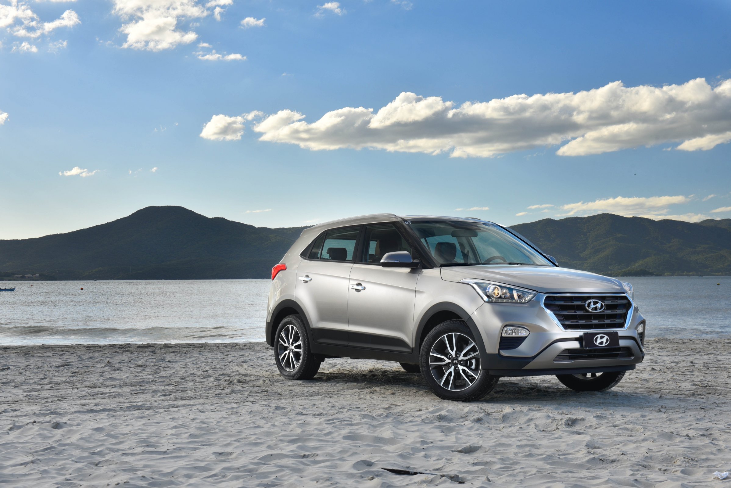 Creta 2018 fica mais caro e aposenta uma versão