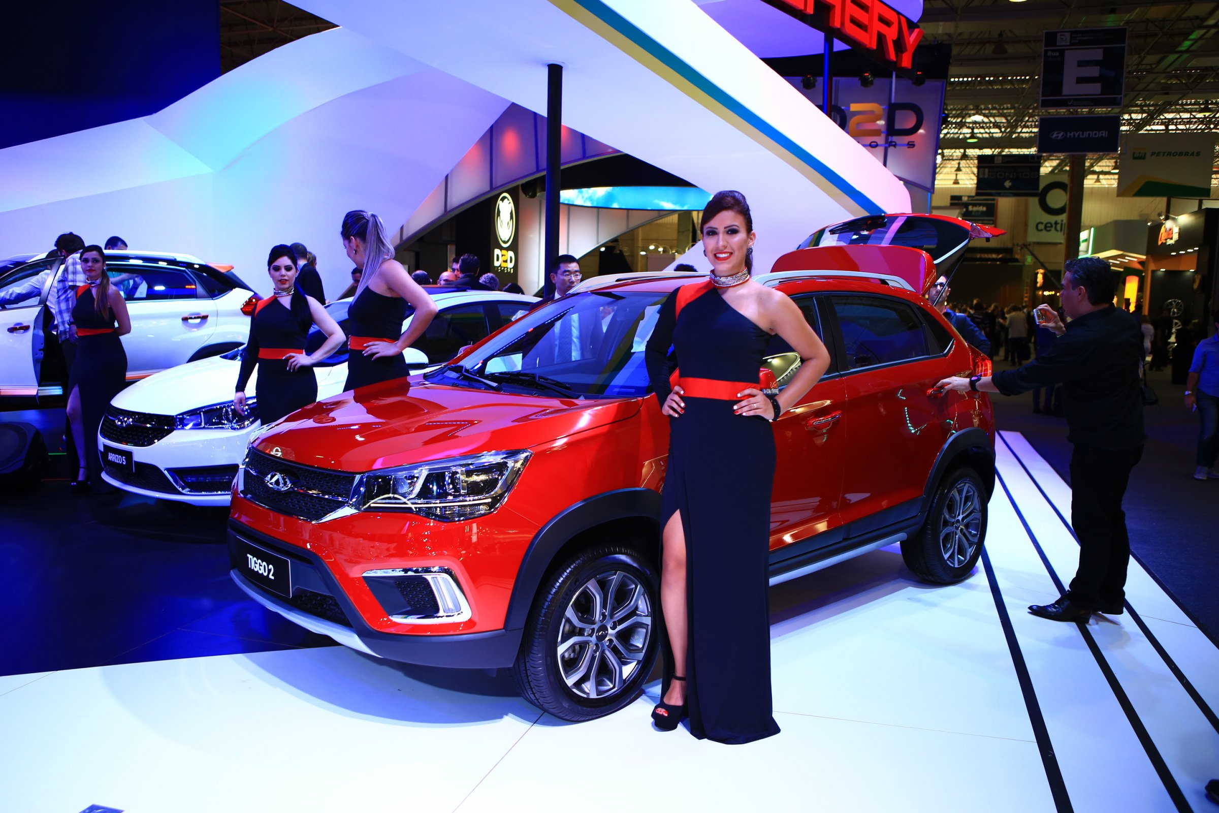 Chery vende 50% da operação brasileira para Caoa