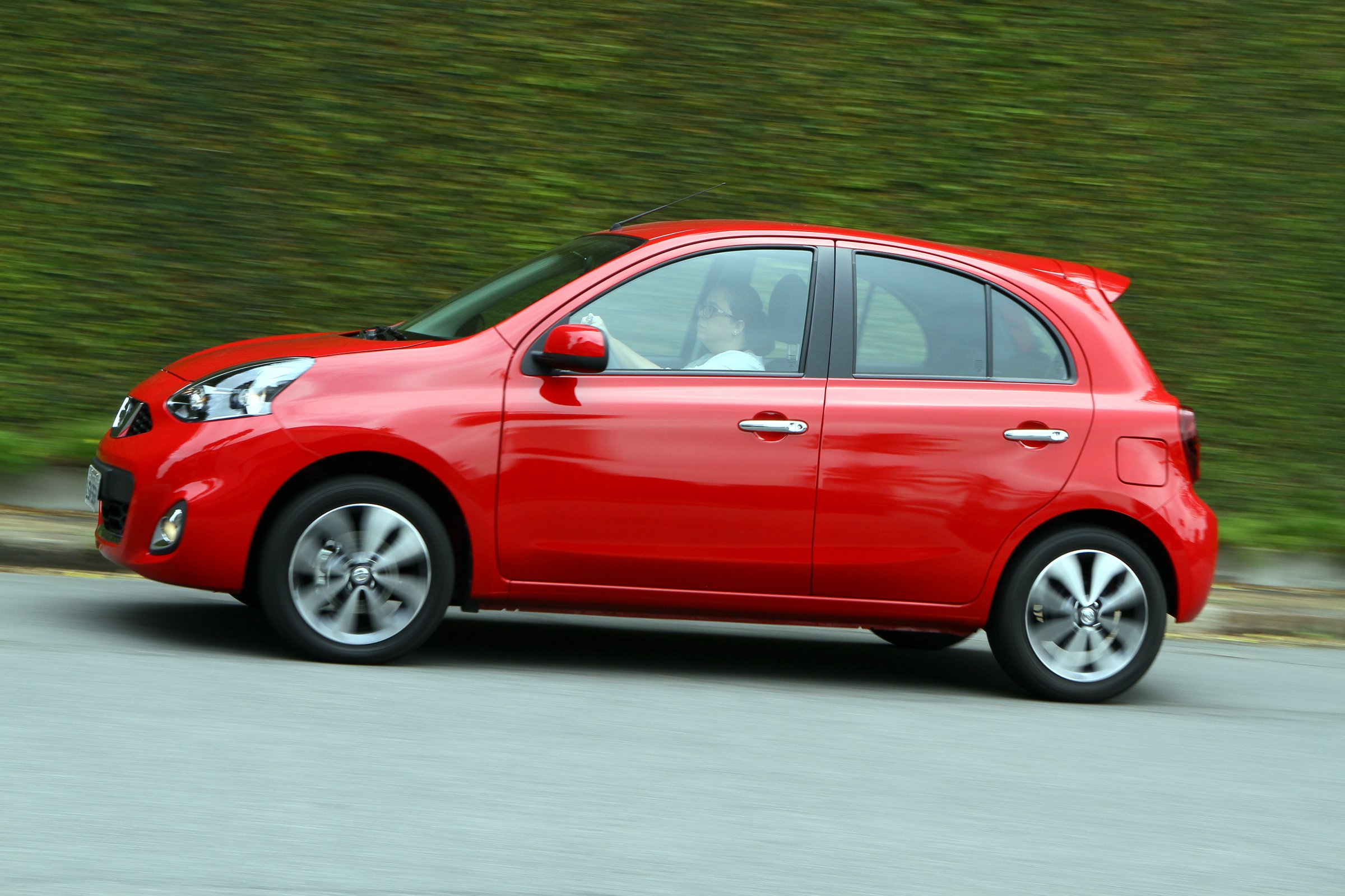 Nissan tira motor 1.0 das versões do March