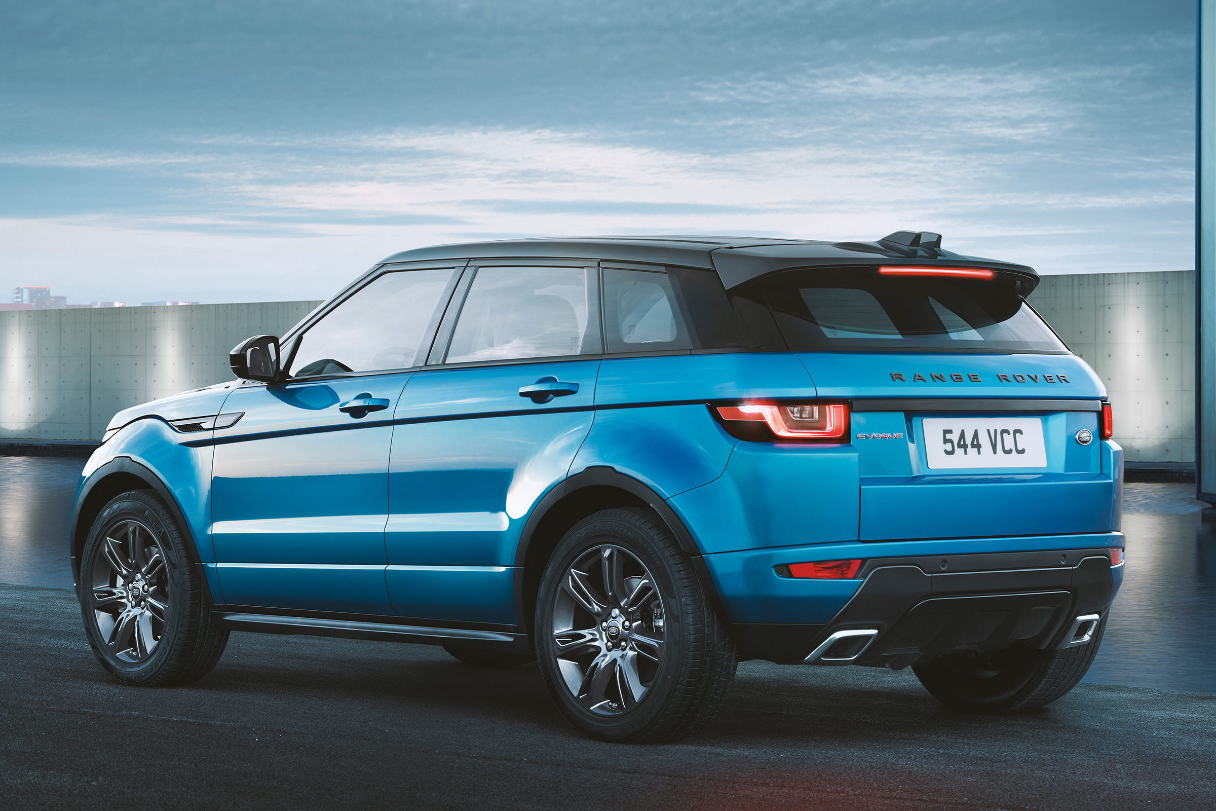 Evoque ganha edição especial comemorativa