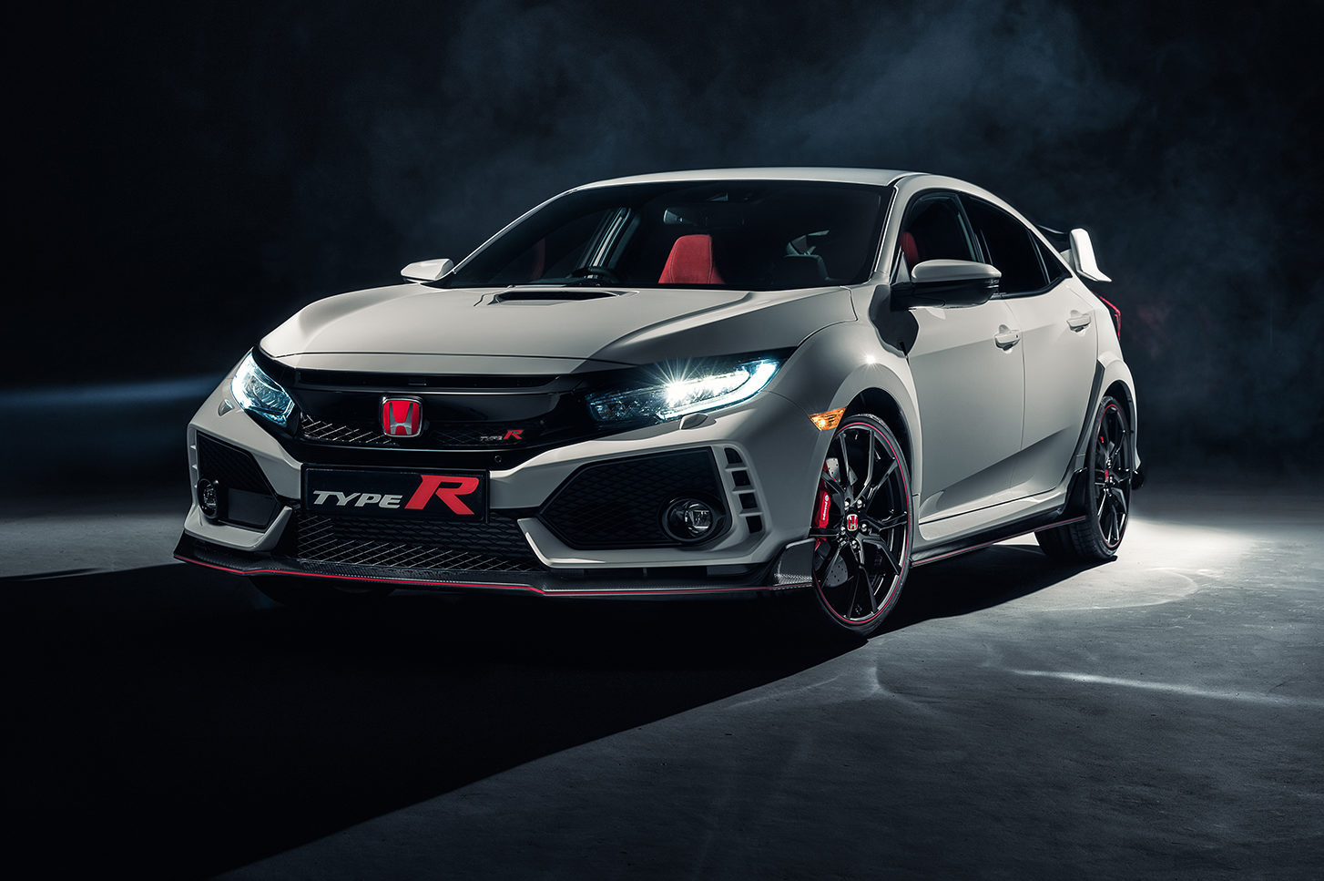 Type R será mais barato na Europa que Si no Brasil