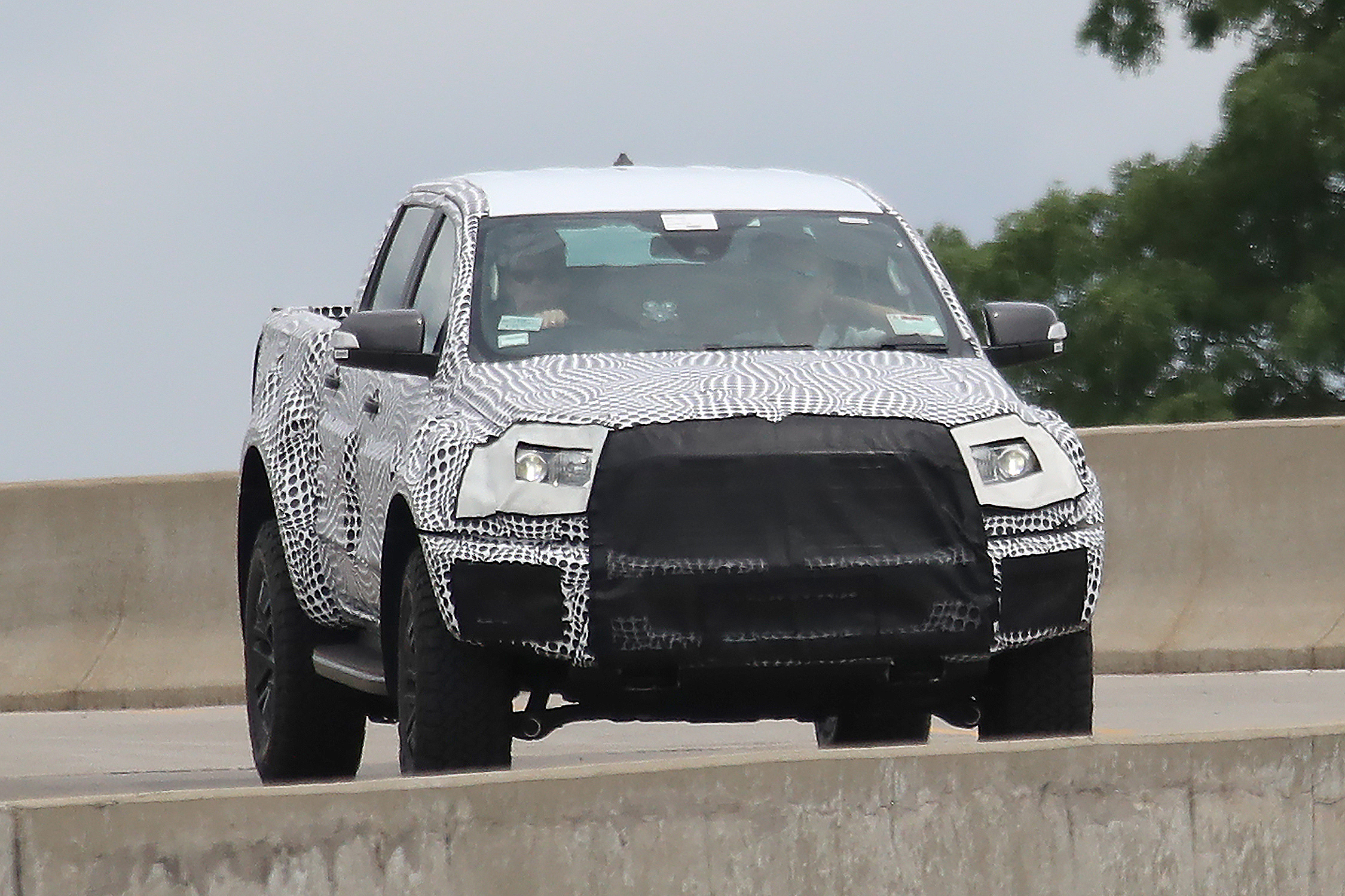 Nova geração da Ford Ranger terá versão Raptor