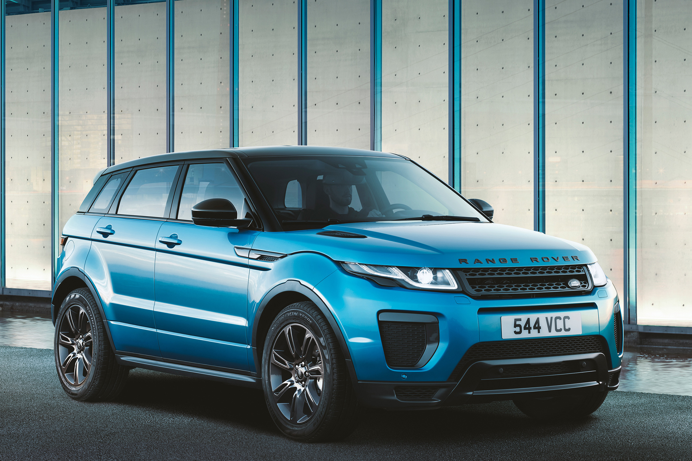 Evoque ganha edição especial comemorativa