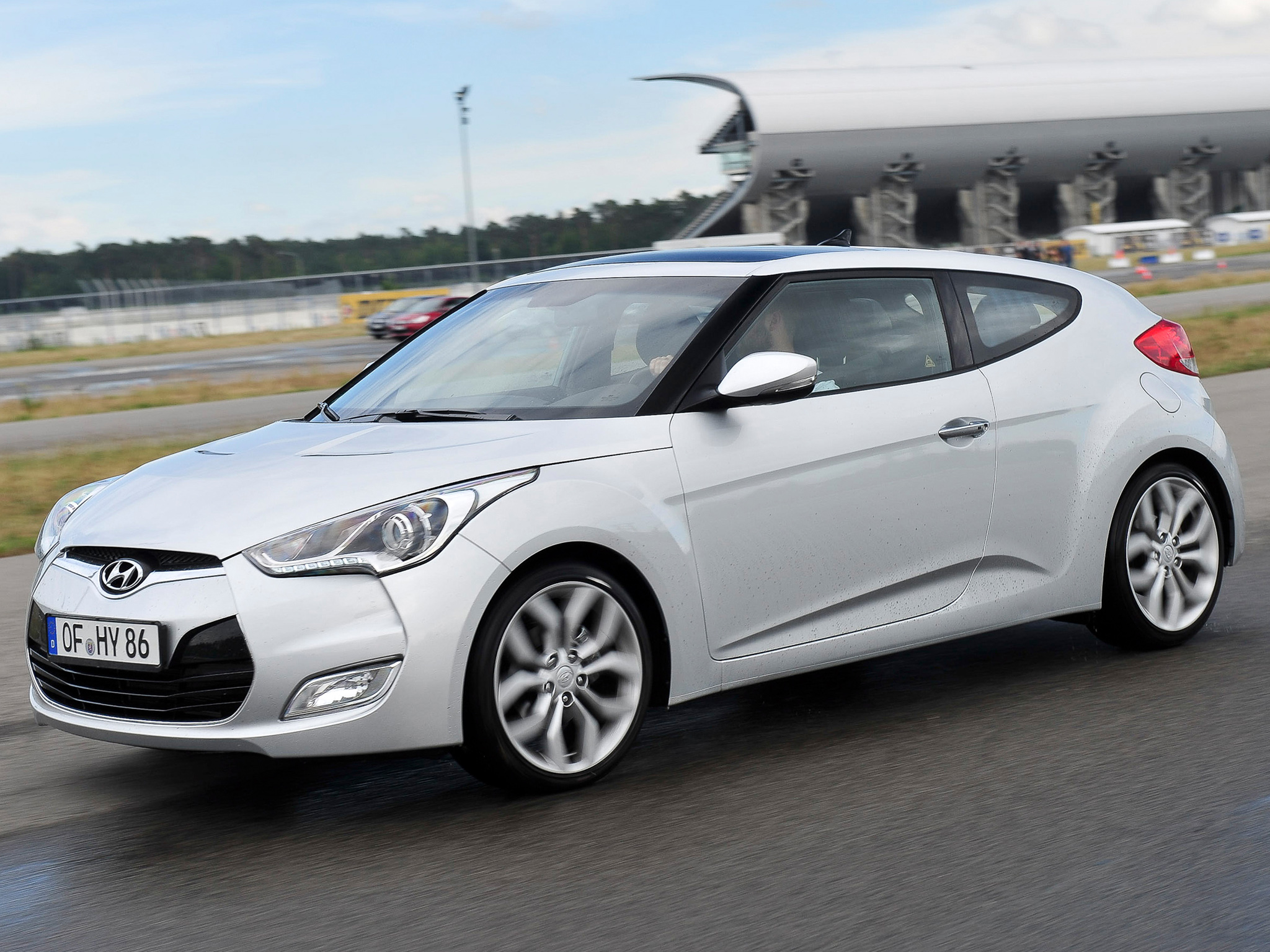 Novo Veloster x Velho Veloster; Veja o que mudou