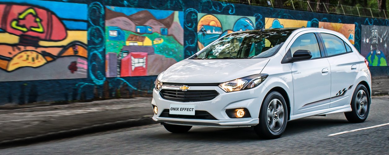 Conheça os dez hatches compactos mais vendidos