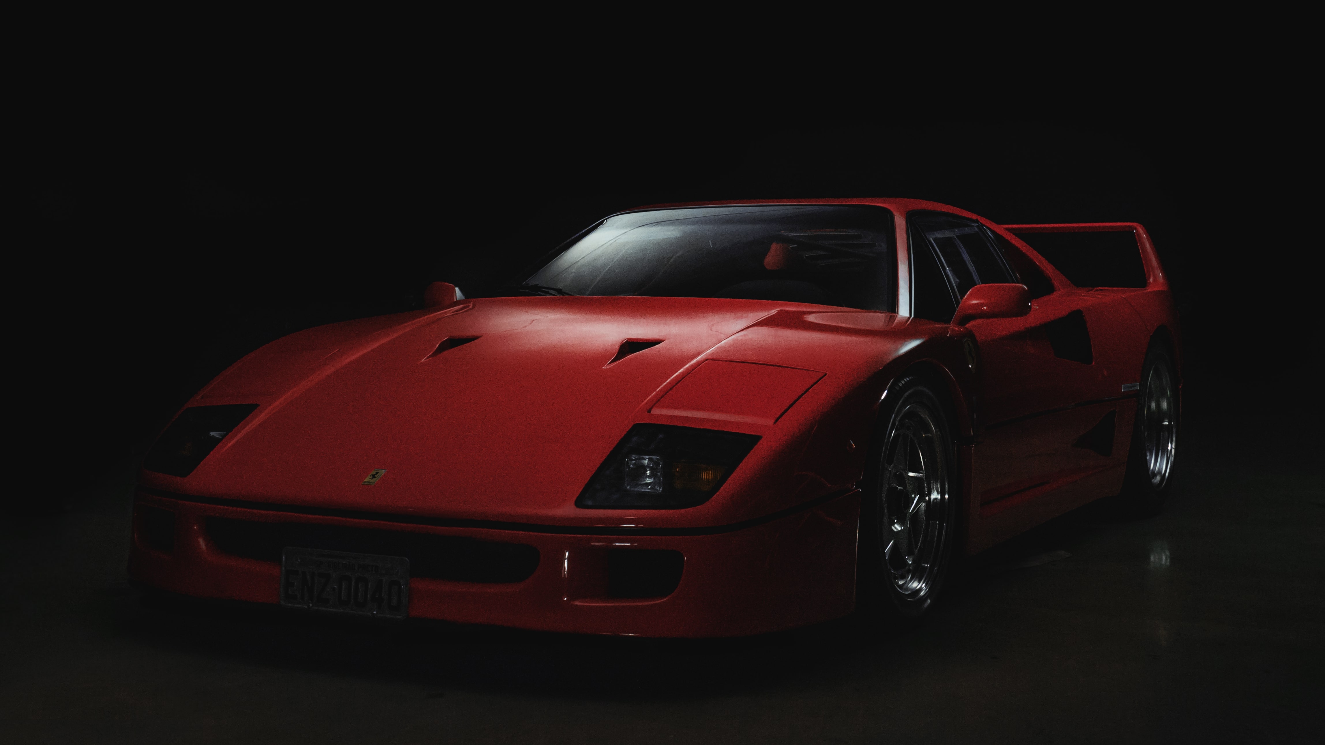Andamos na única Ferrari F40 existente no Brasil