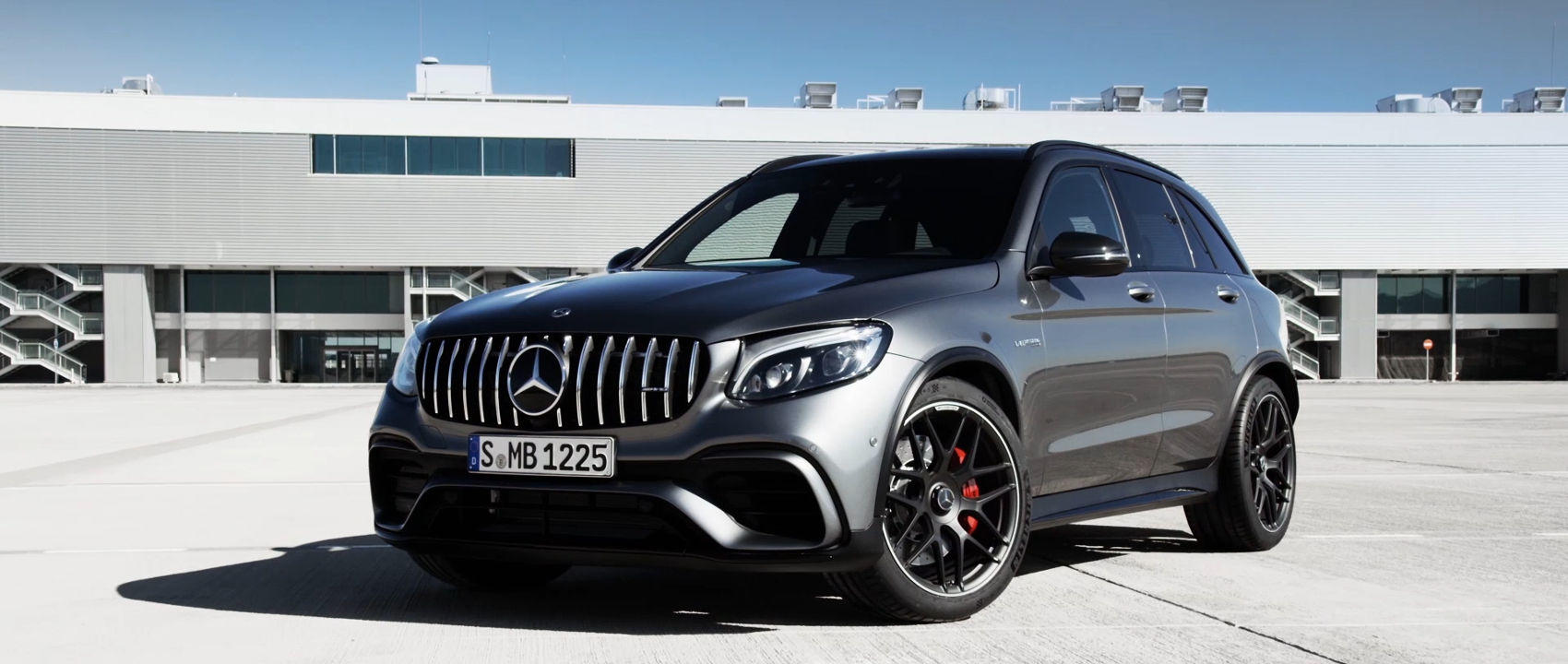 Mercedes-Benz GLC 63 S bate recorde em Nürburgring