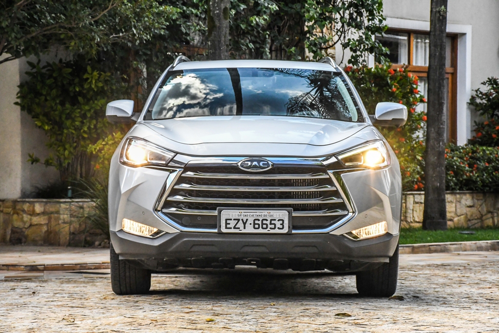 Teste: JAC T80 impressiona, mas precisa que ir além