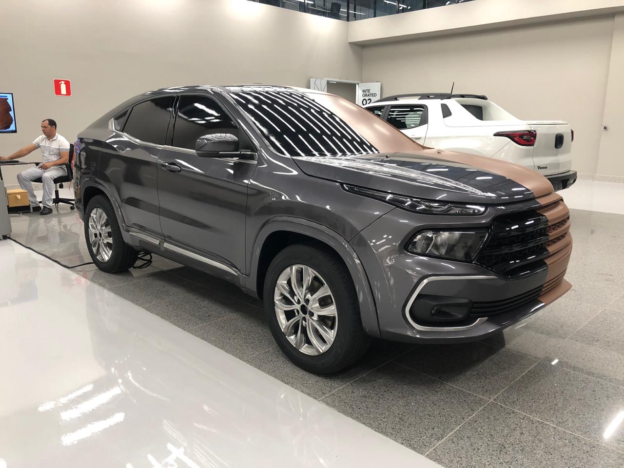 Fiat revela mais do Fastback, o futuro SUV da Toro