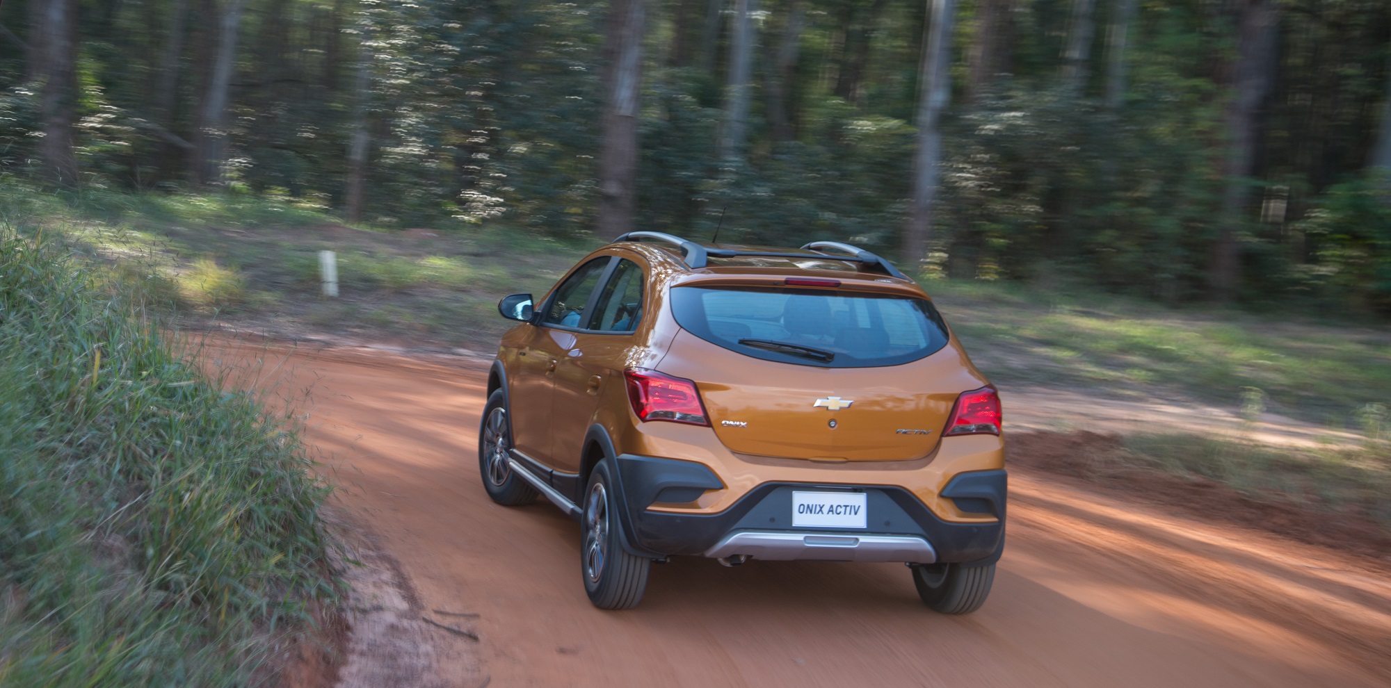 Teste: Chevrolet Onix Activ, o hatch aventureiro de ocasião