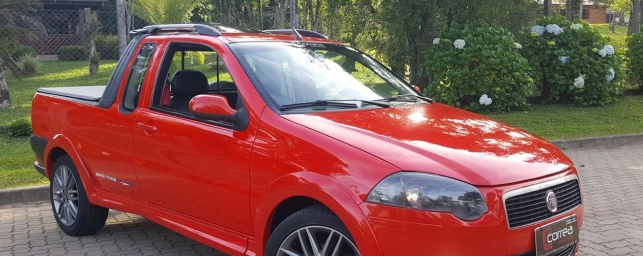 Achei na Webmotors: Fiat Strada Sporting