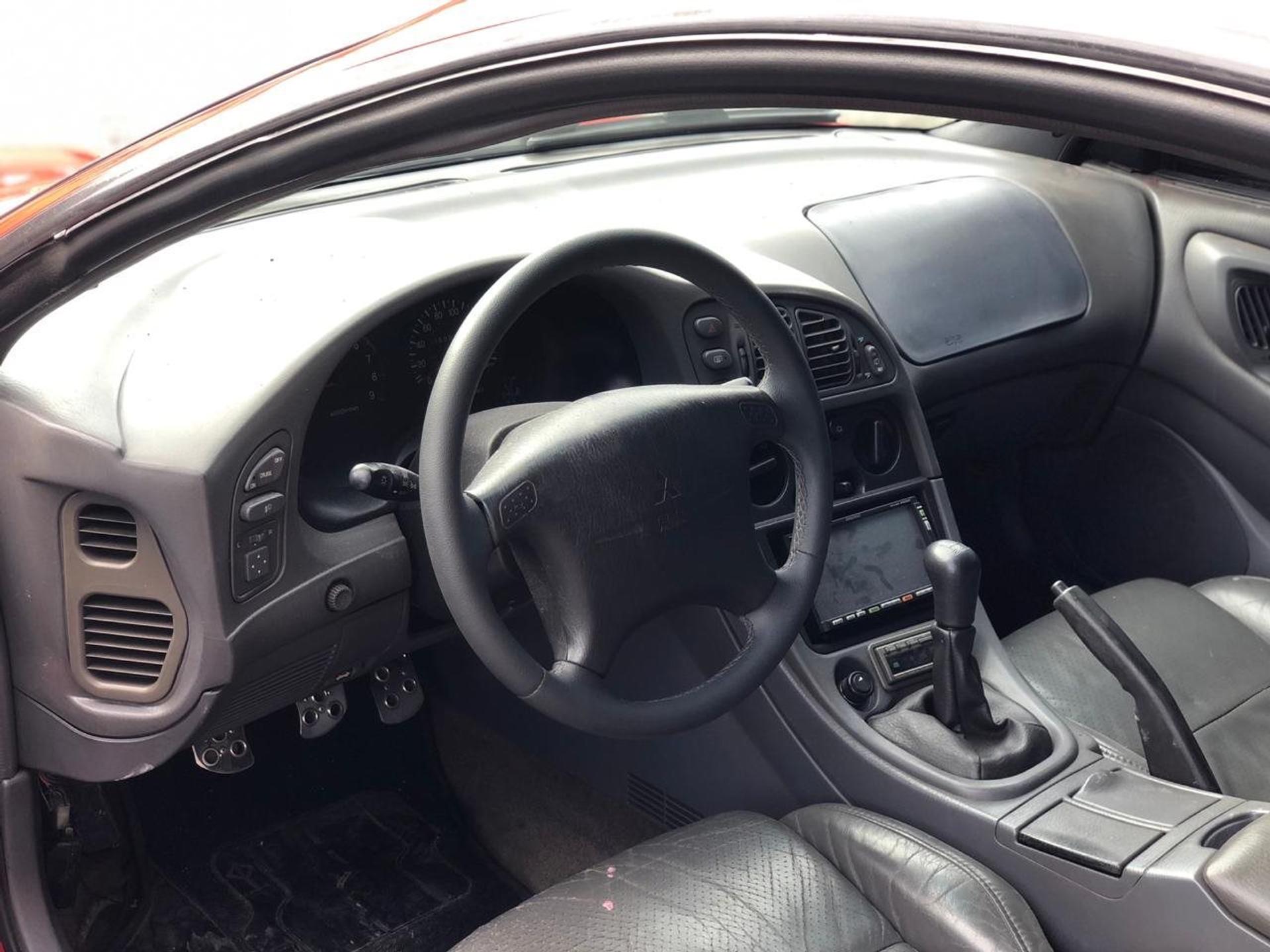 Achei na Webmotors: Mitsubishi Eclipse 1995