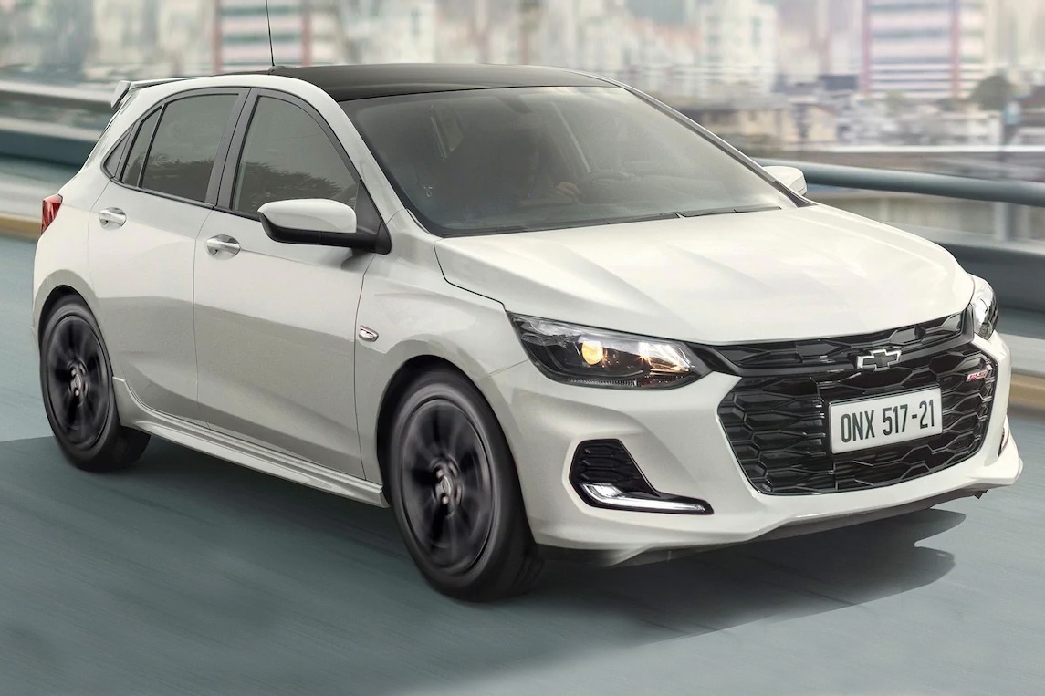 Onix RS chegará em setembro com pegada esportiva