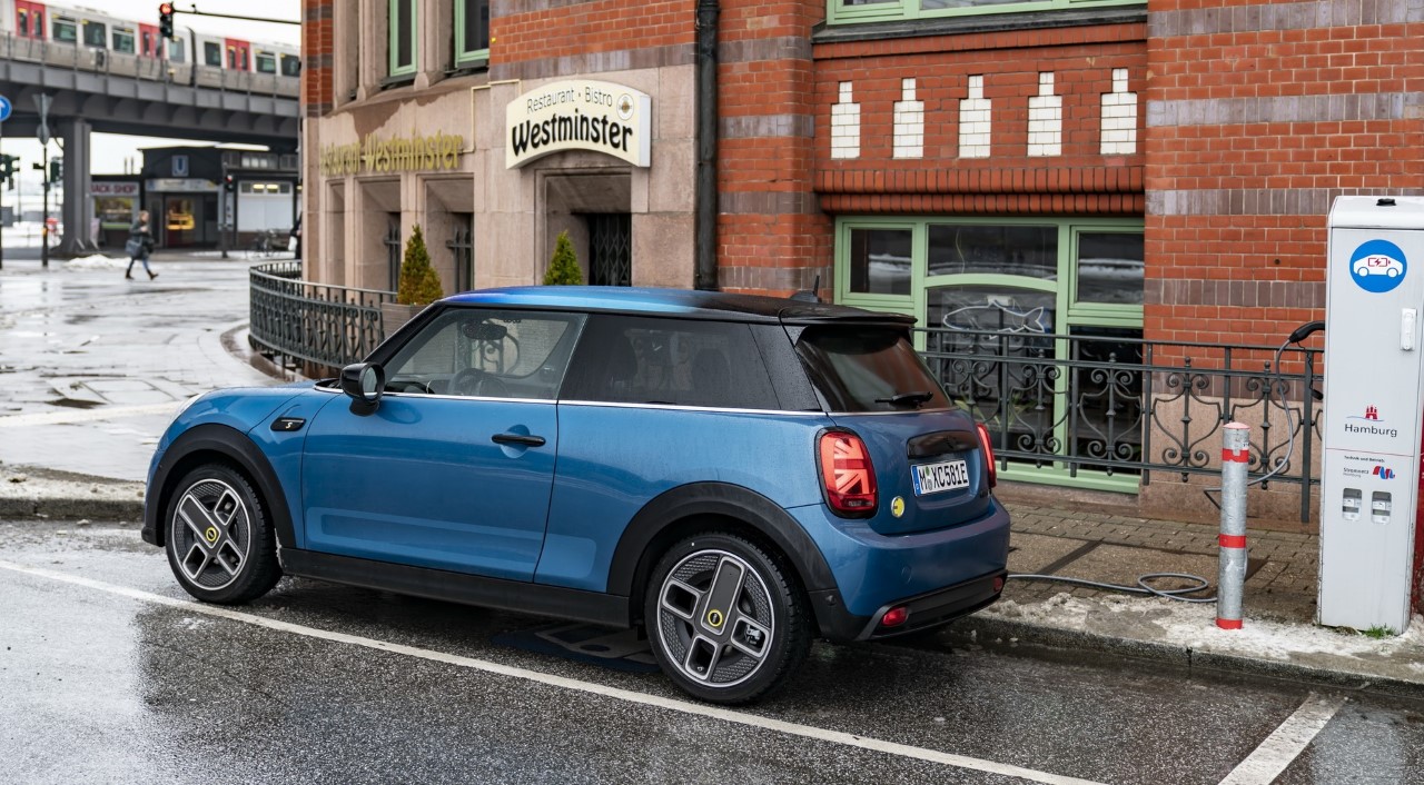 Mini inicia pré-venda de seu carro 100% elétrico