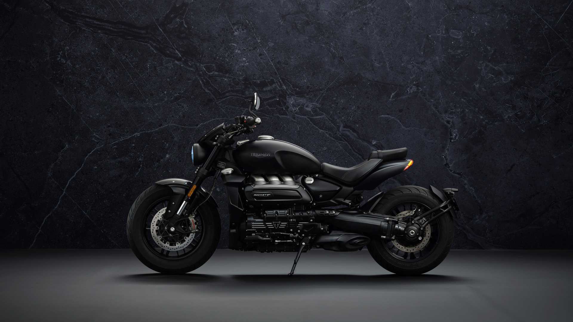 Triumph lança séries especiais da Rocket 3