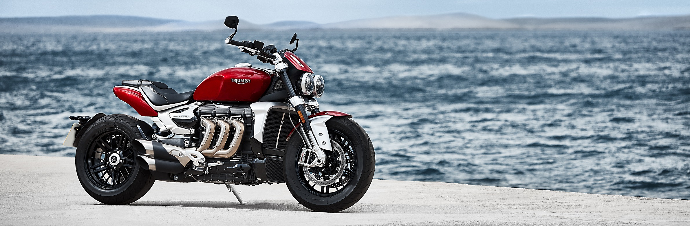Triumph volta a vender a Rocket 3 R no Brasil