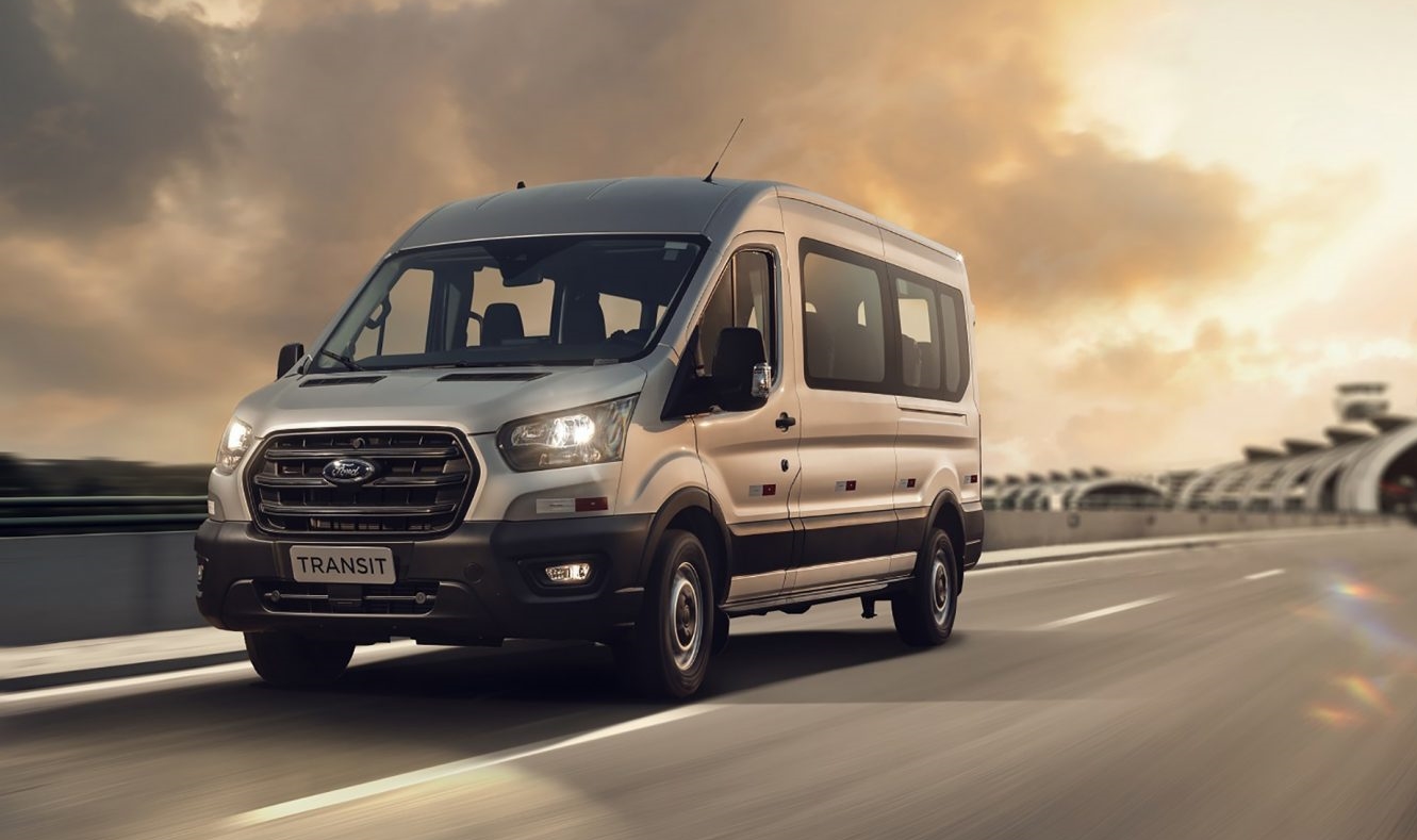 Ford Transit x MB Sprinter: qual a melhor van?