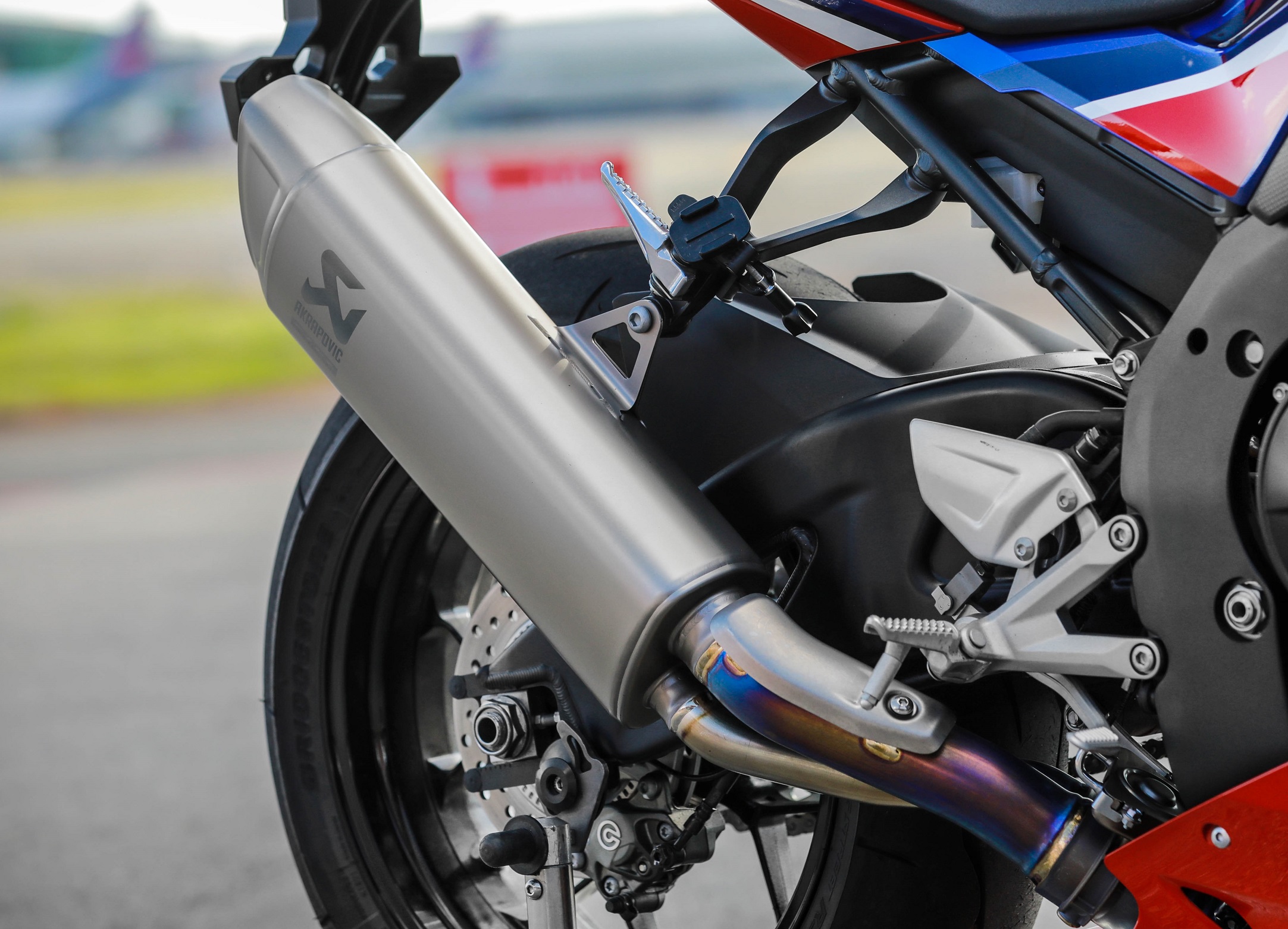 Honda lança a nova geração da Fireblade no Brasil