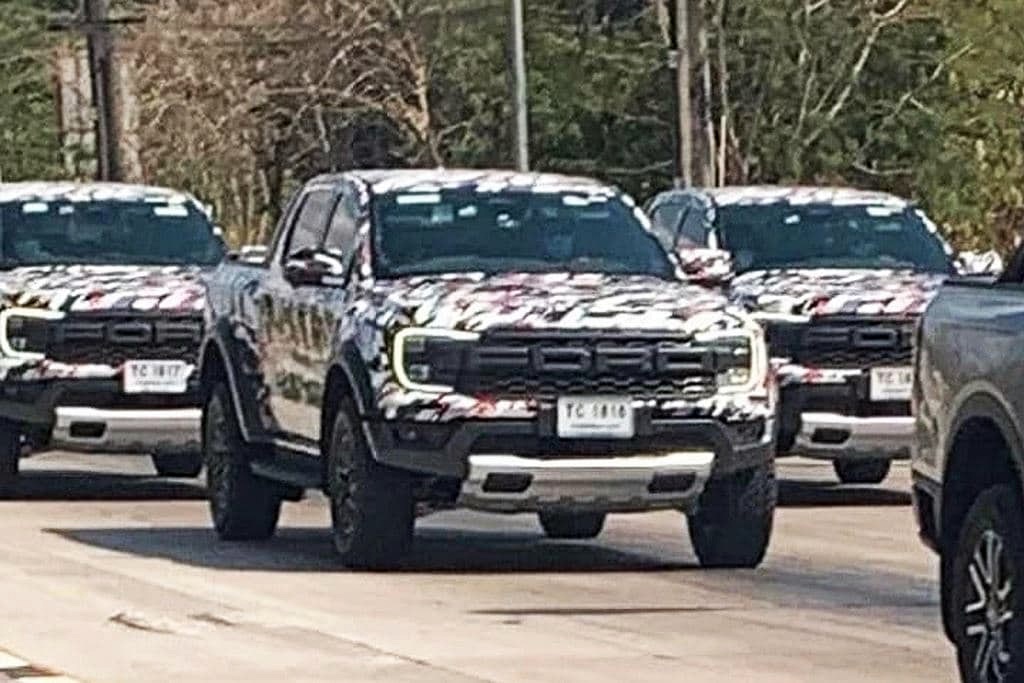 Nova Ford Ranger Raptor é flagrada camuflada na Tailândia