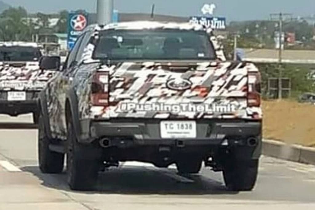 Nova Ford Ranger Raptor é flagrada camuflada na Tailândia