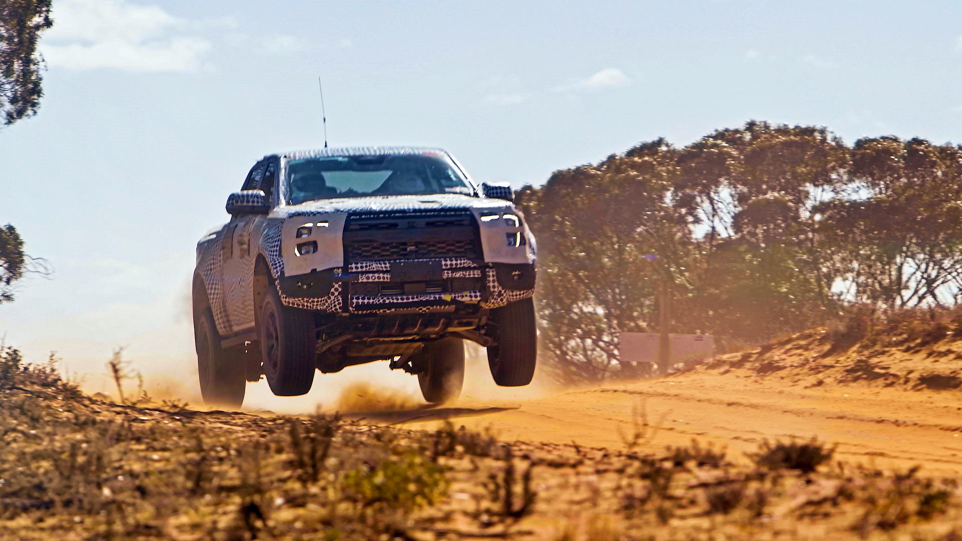 Ford confirma data de estreia da nova Ranger Raptor