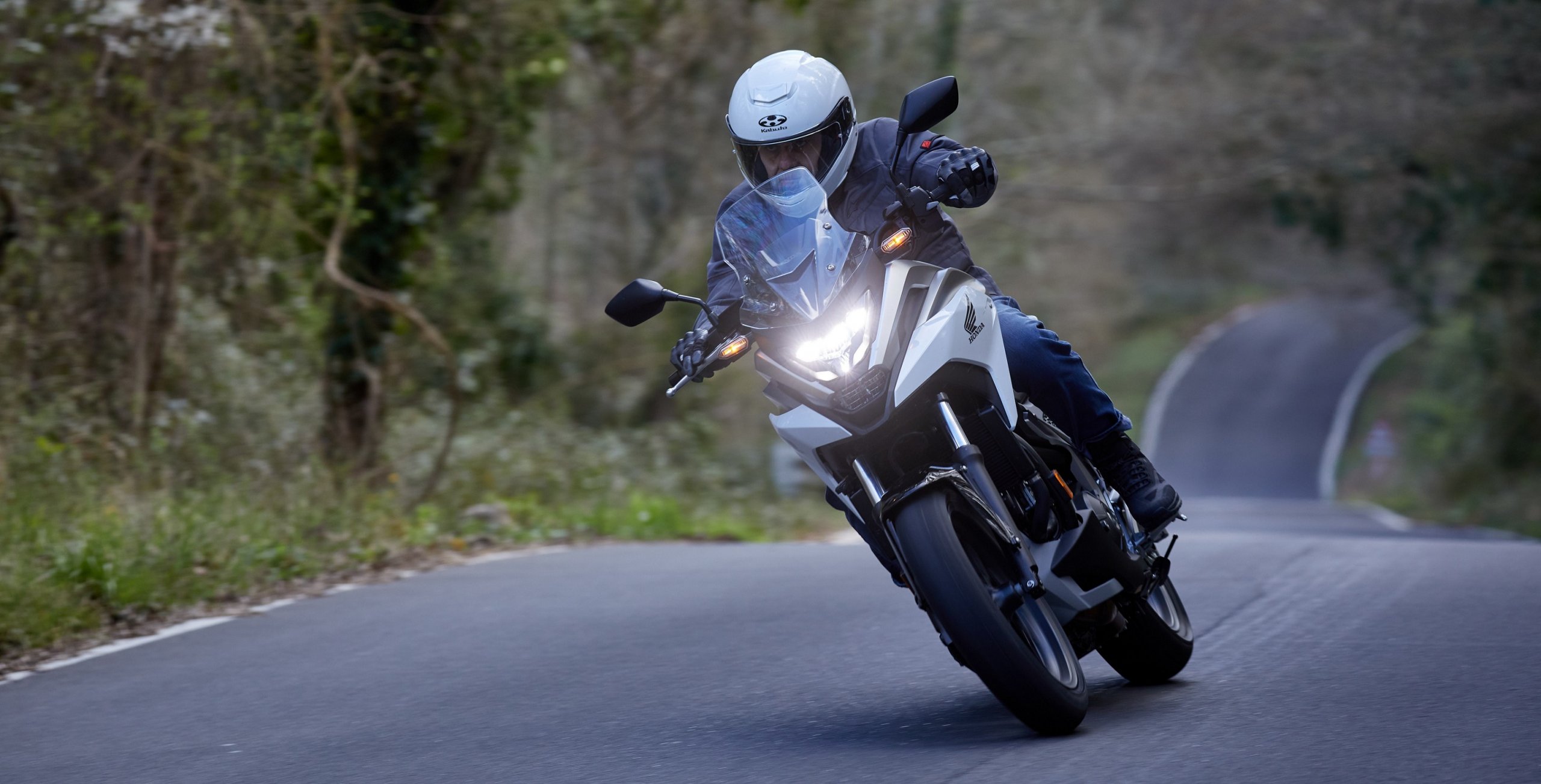 Honda NC 750X 2022 chega disposta a impressionar