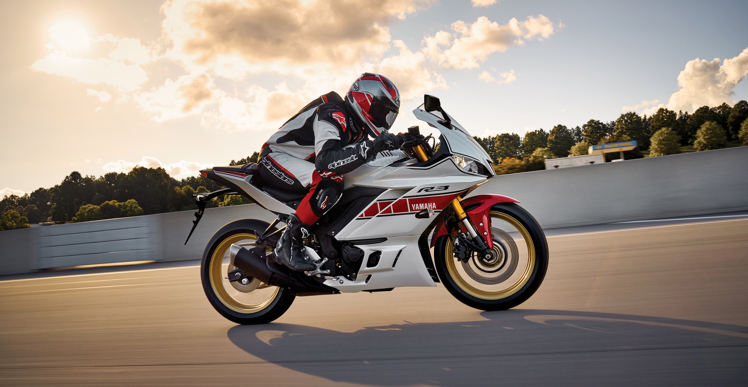 Yamaha lança R3 World GP 60th Anniversary Edition