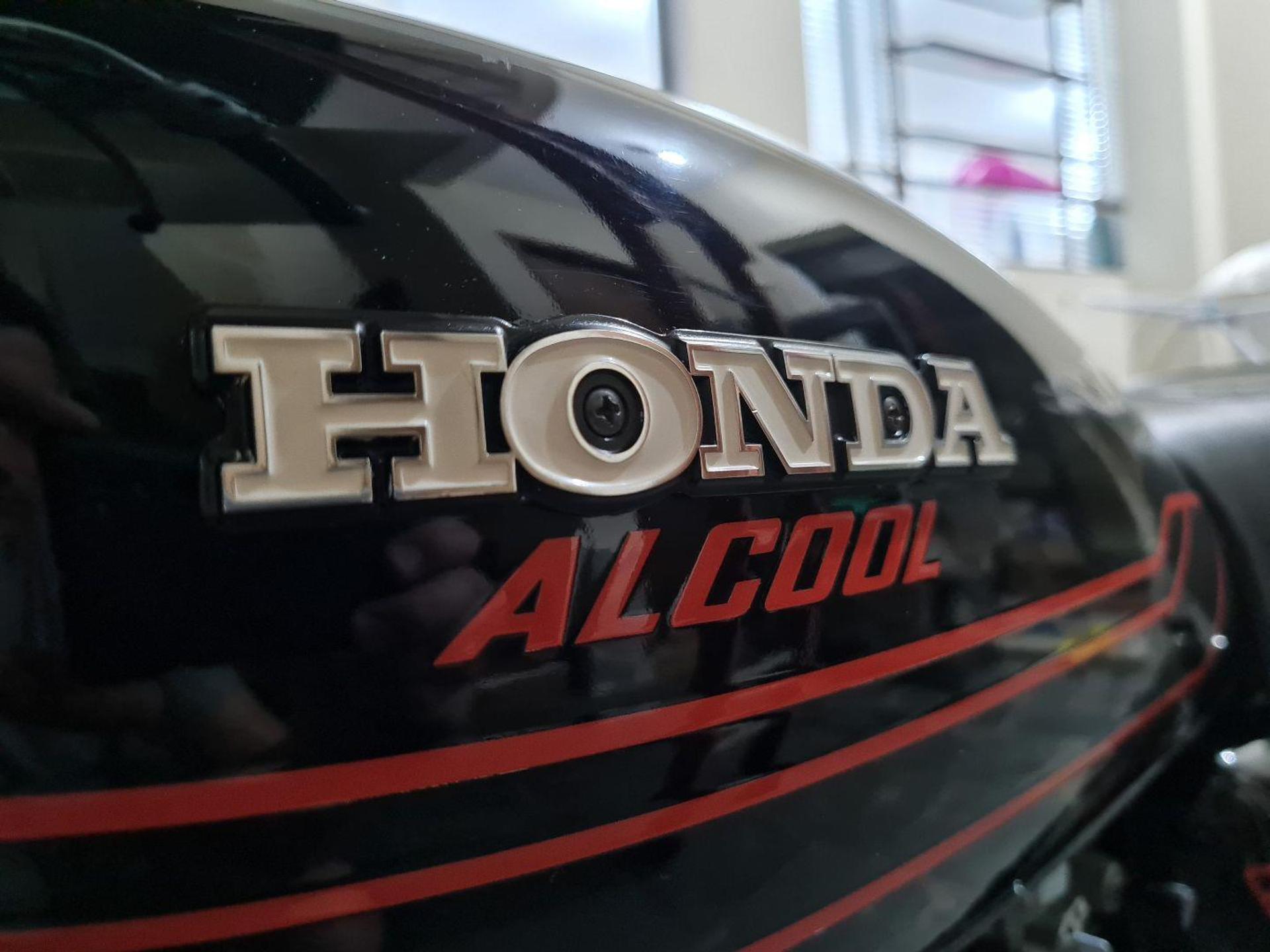 Cinco motos clássicas que ainda é possível comprar