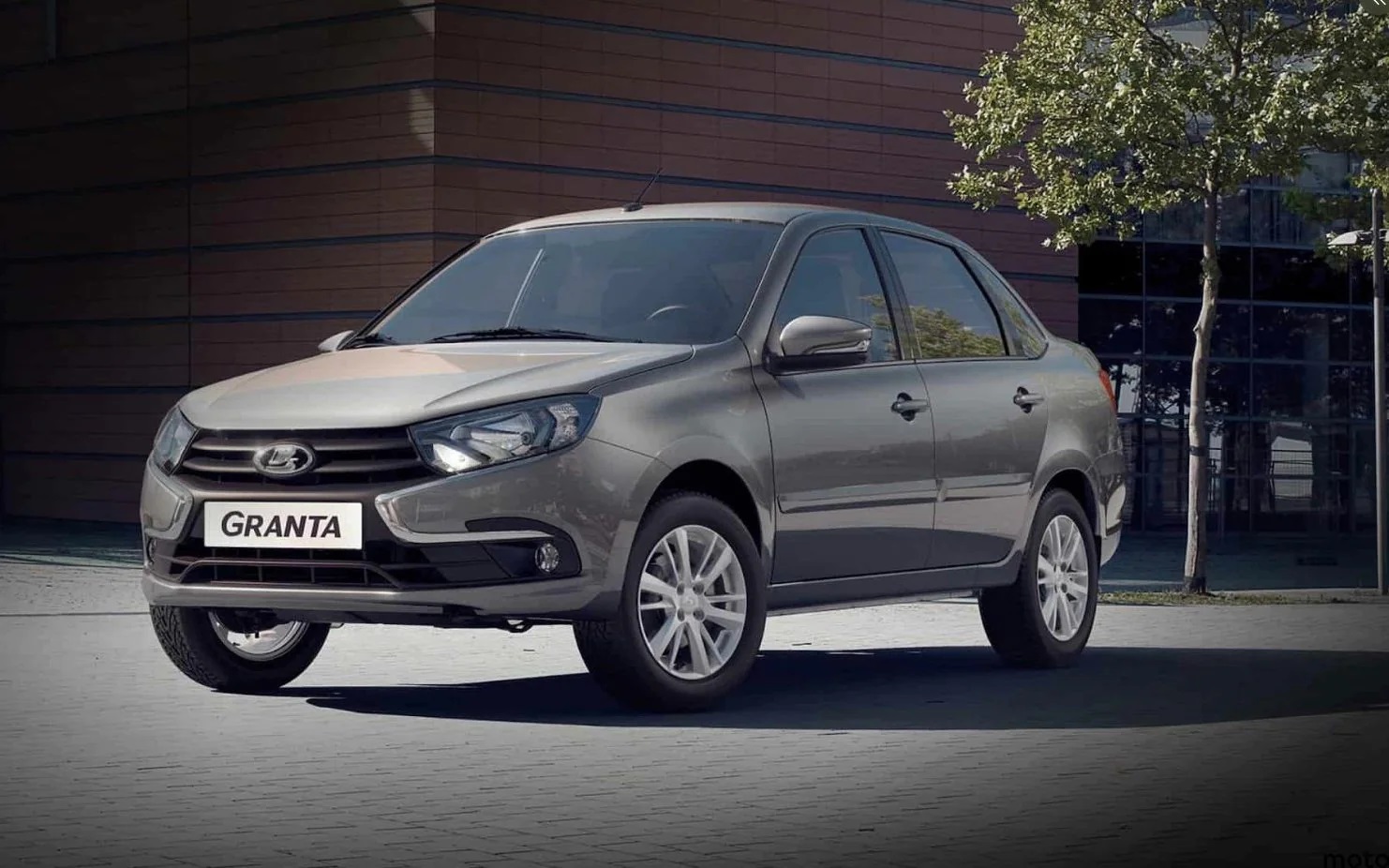 Lada retoma produção na Rússia. E volta no tempo