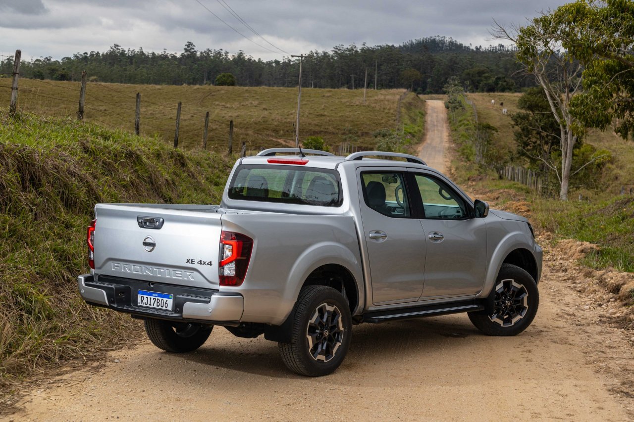 Nissan Frontier ganha mais duas versões: SE e XE