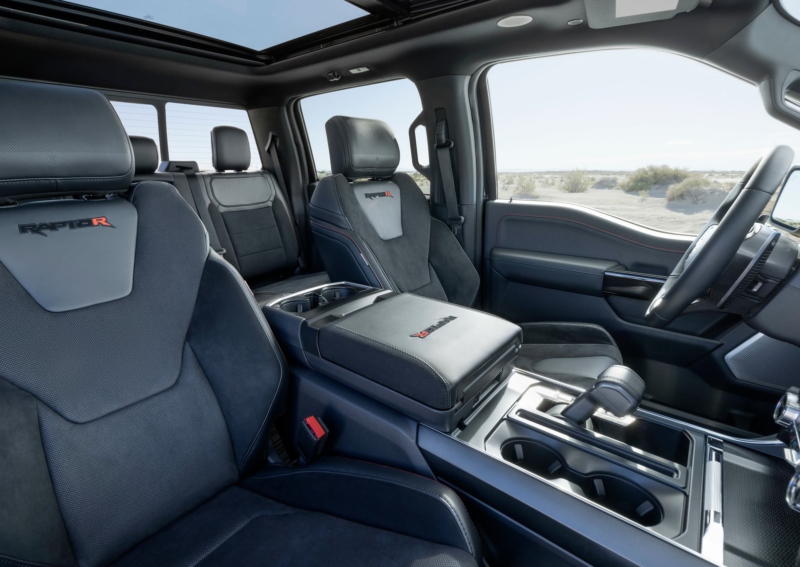 Ford revela picape F-150 Raptor R com V8 de 710 cv