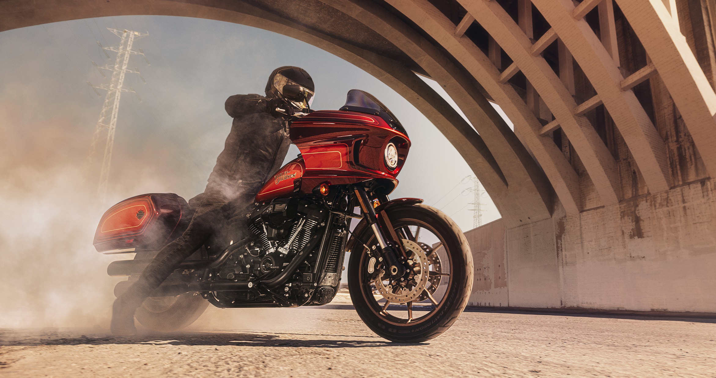 Harley-Davidson Low Rider ganha versão "El Diablo"