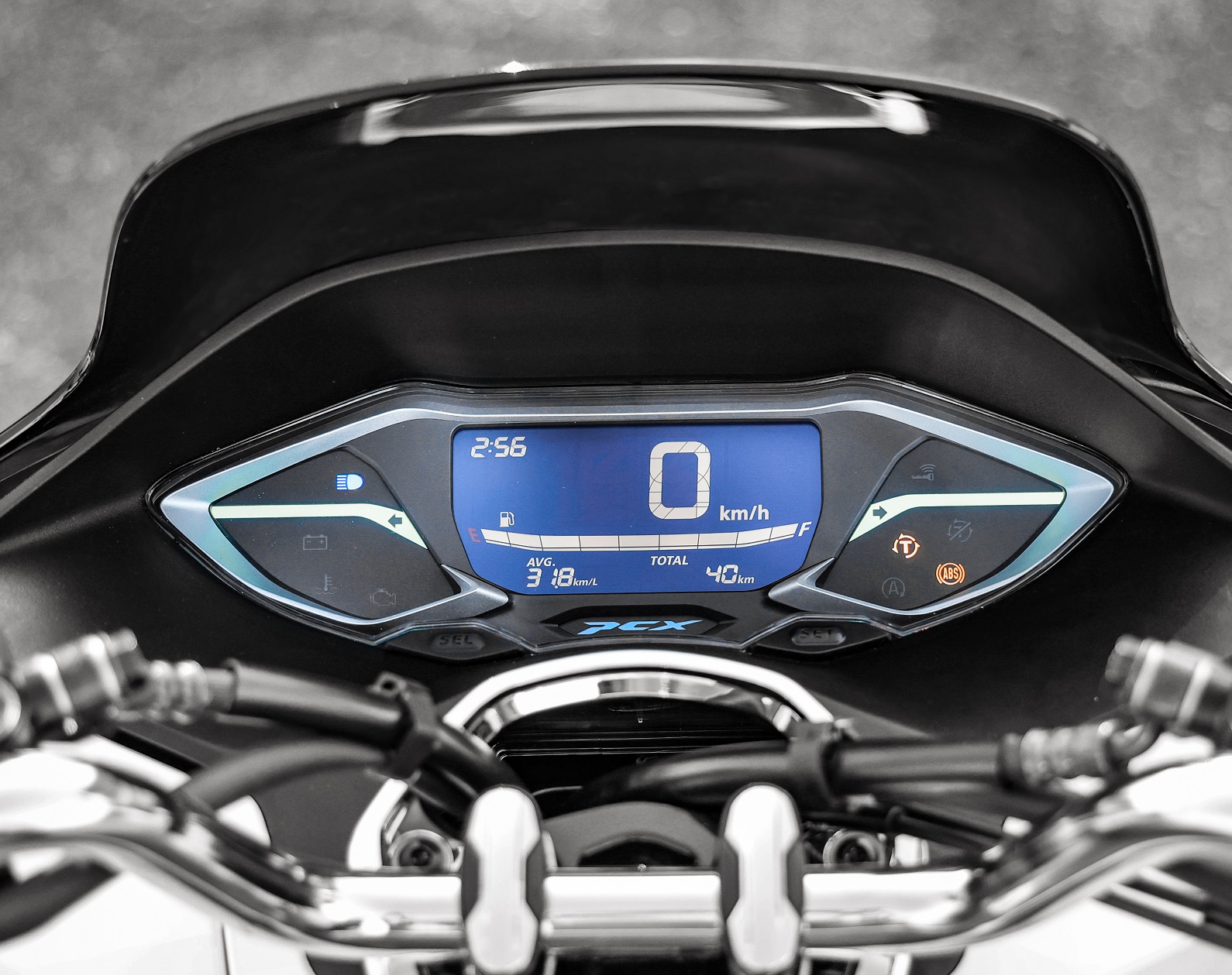 Honda PCX: pontos positivos e negativos do líder | Webmotors