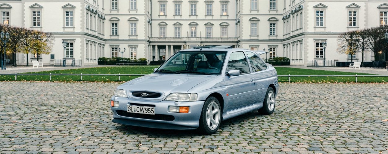 Último Escort inspirado em rallyes vai a leilão
