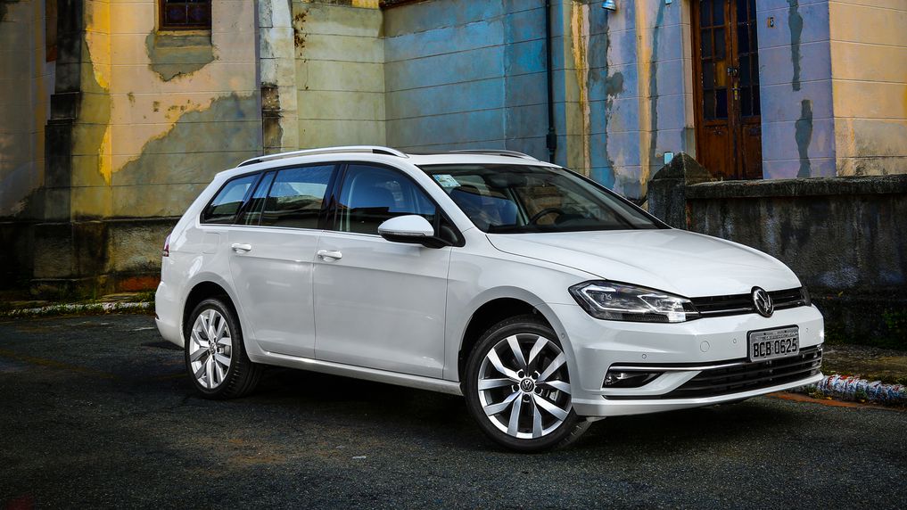 Usado Novo: Golf Variant com preço de hatch