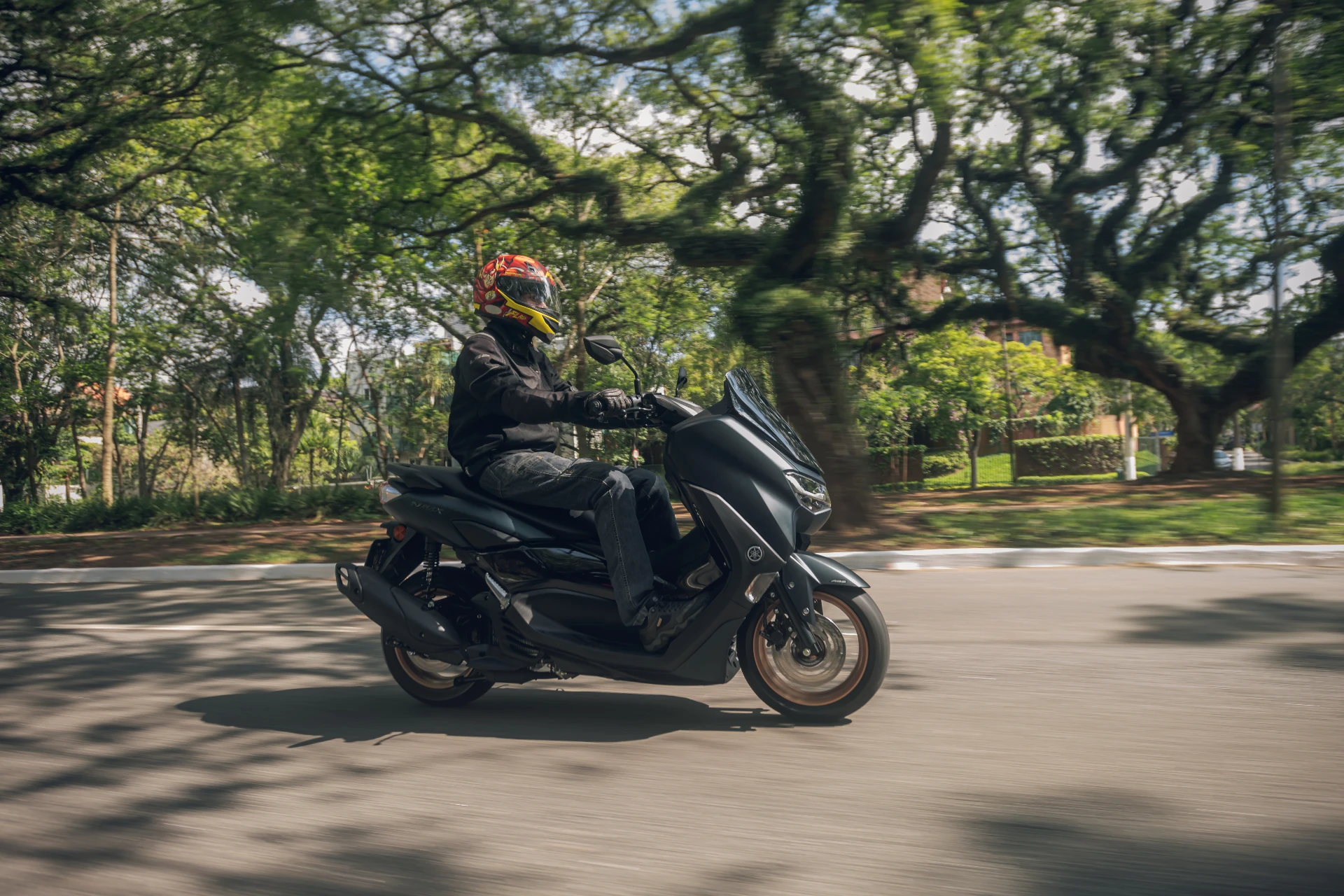 Yamaha NMax Connected ABS: as primeiras impressões