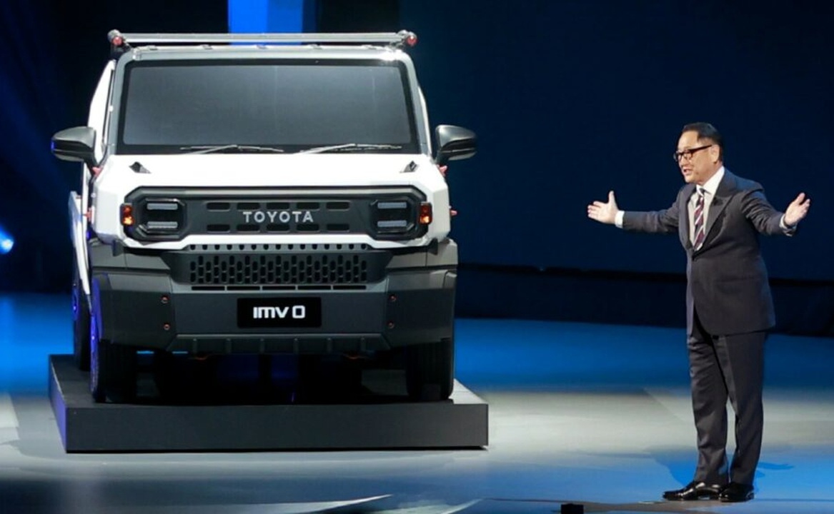 Toyota mostra conceito de picape de baixo custo