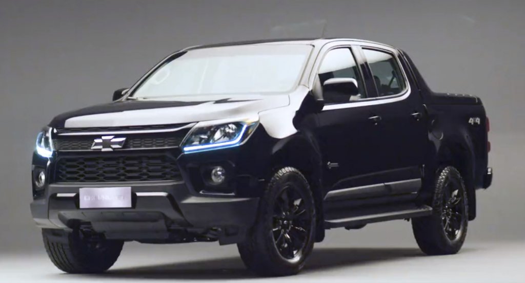 Chevrolet Cruze ganha novidades na linha 2022