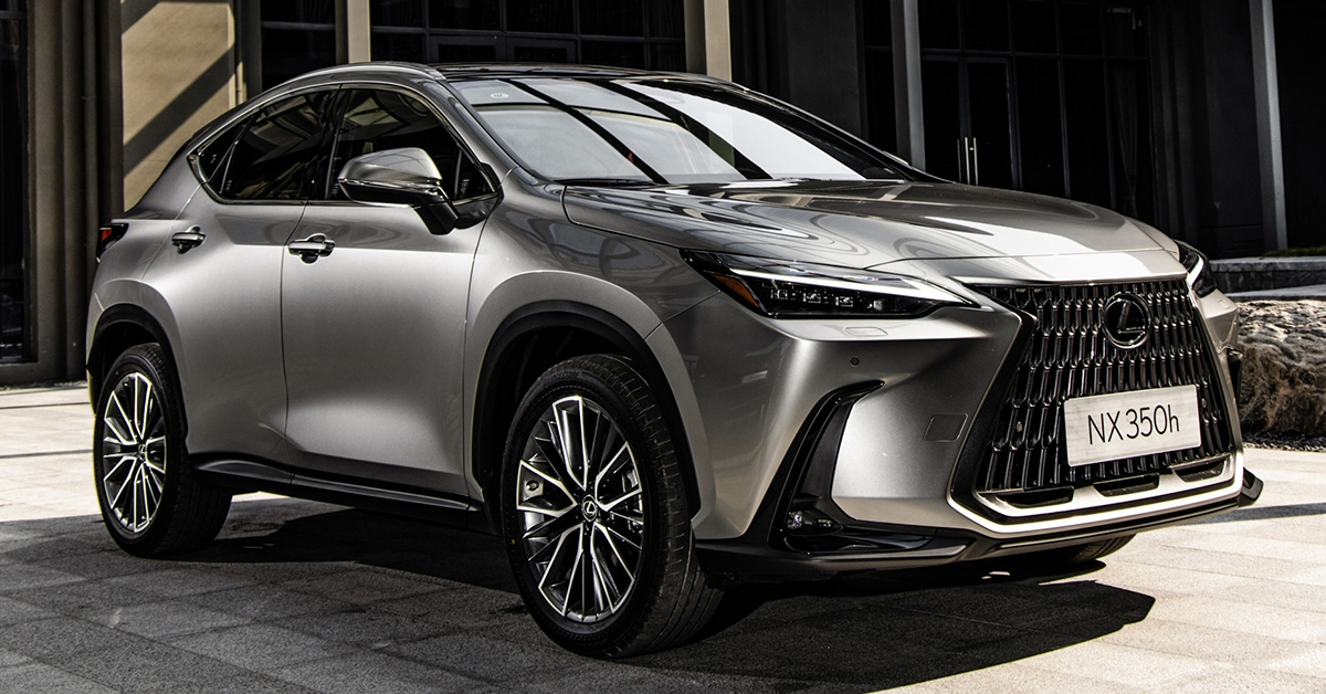 Lexus NX 350h fica mais equipado na linha 2023