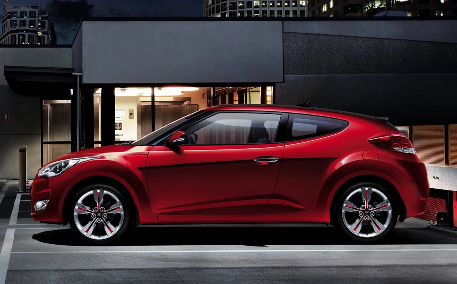 #Fast ou #Fake: Veloster só era veloz no nome | Webmotors