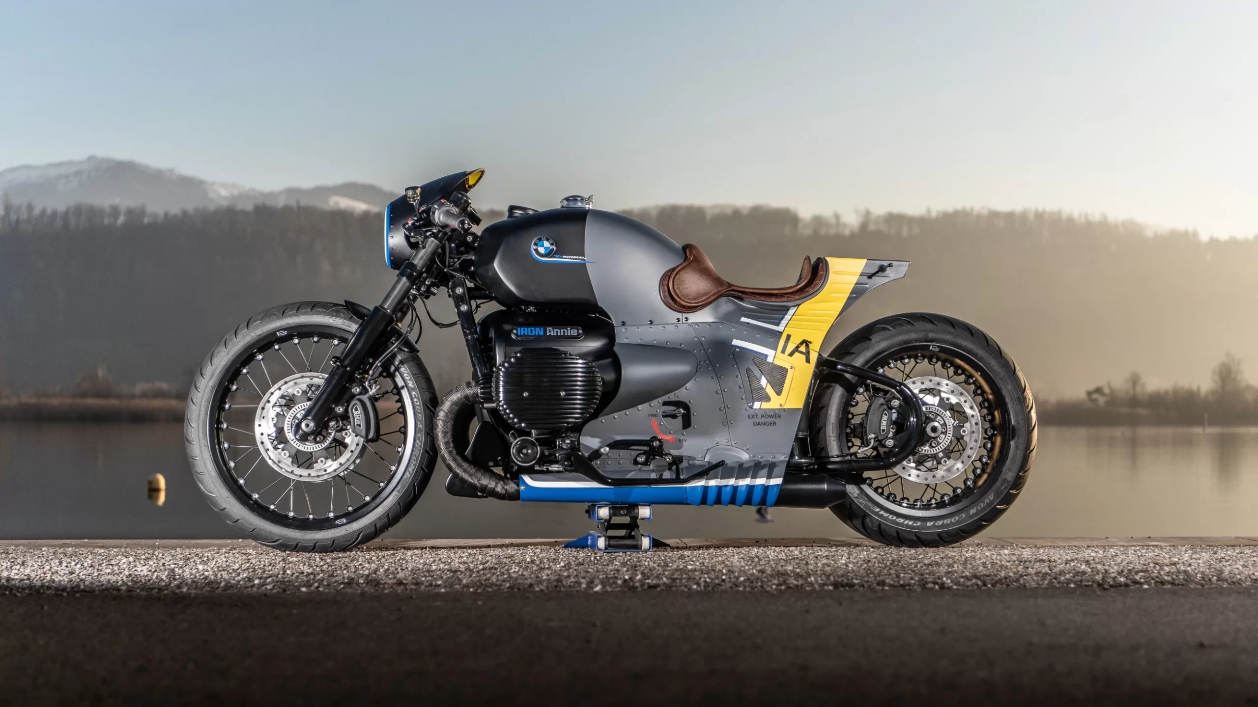 Uma impressionante BMW R 18 customizada na Suíça