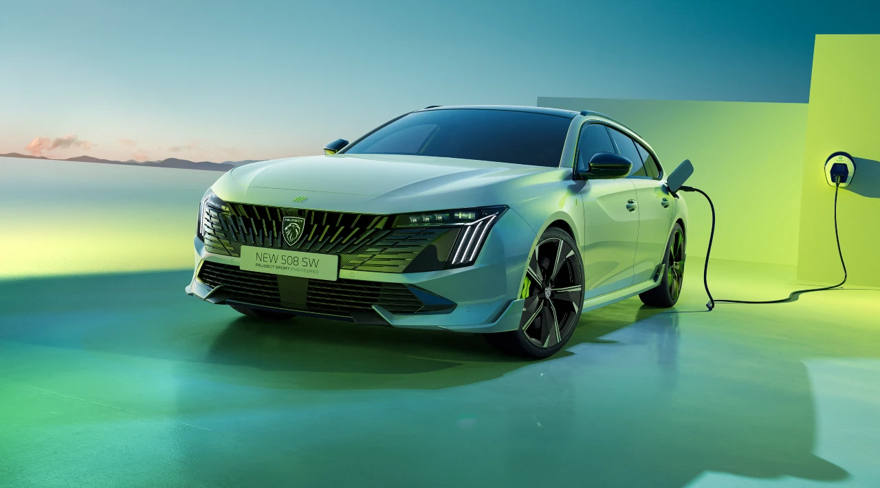 Peugeot 508 e 508 SW ficam mais futuristas com atualização no visual