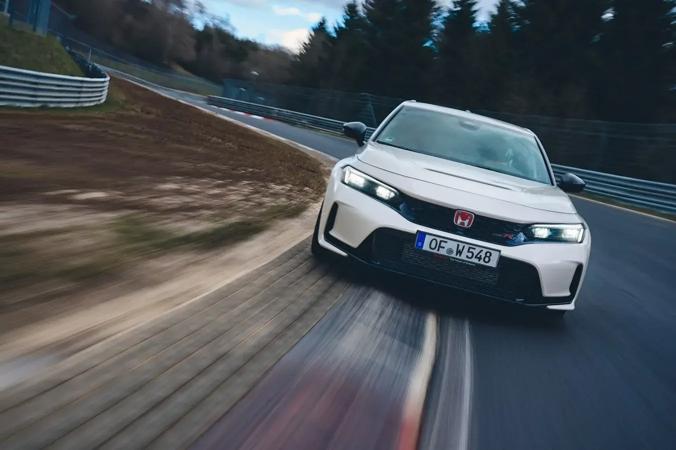 Honda Civic Type R bate recorde em Nürburgring | Webmotors
