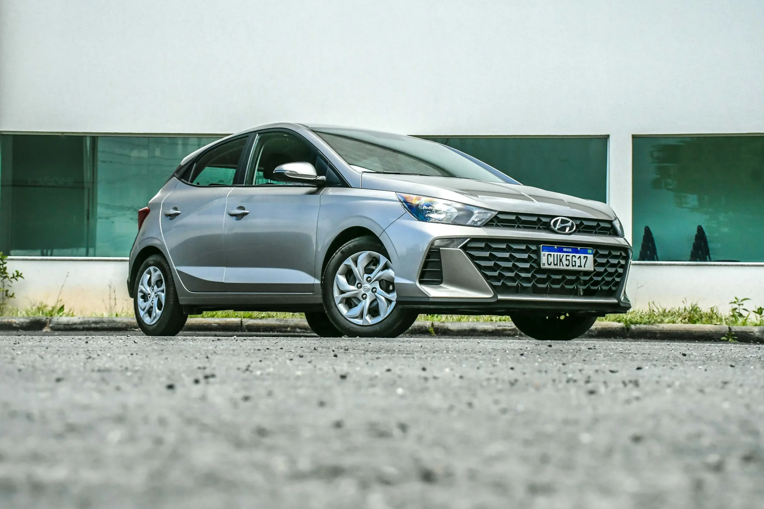 Hyundai HB20 ganha novas versões na linha 2024 para encarar Polo e Onix ... Hyundai HB20 ganha novas versões na linha 2024 para encarar Polo e Onix ...