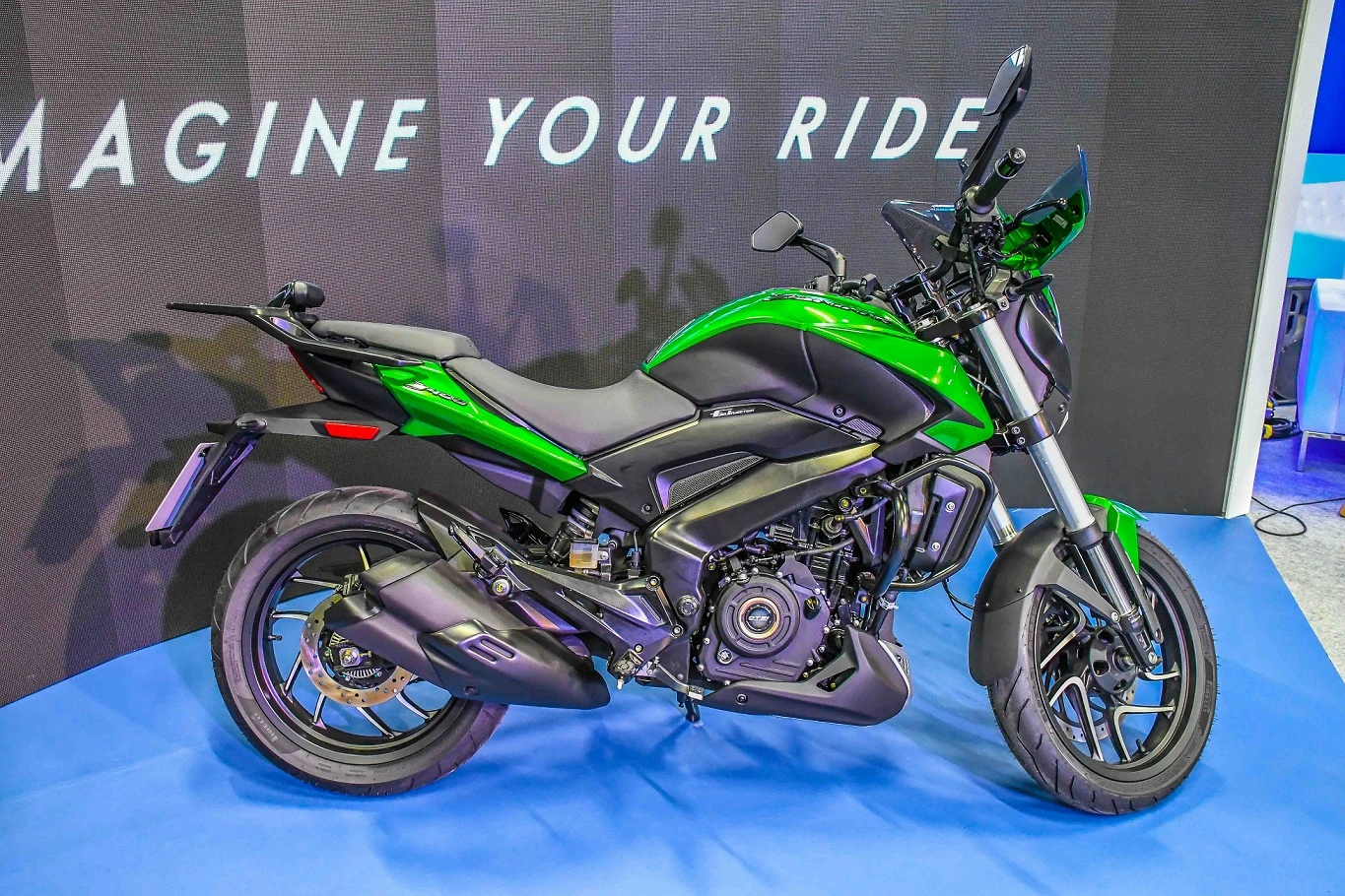 Vale a pena comprar a Bajaj Dominar 400? Testamos!