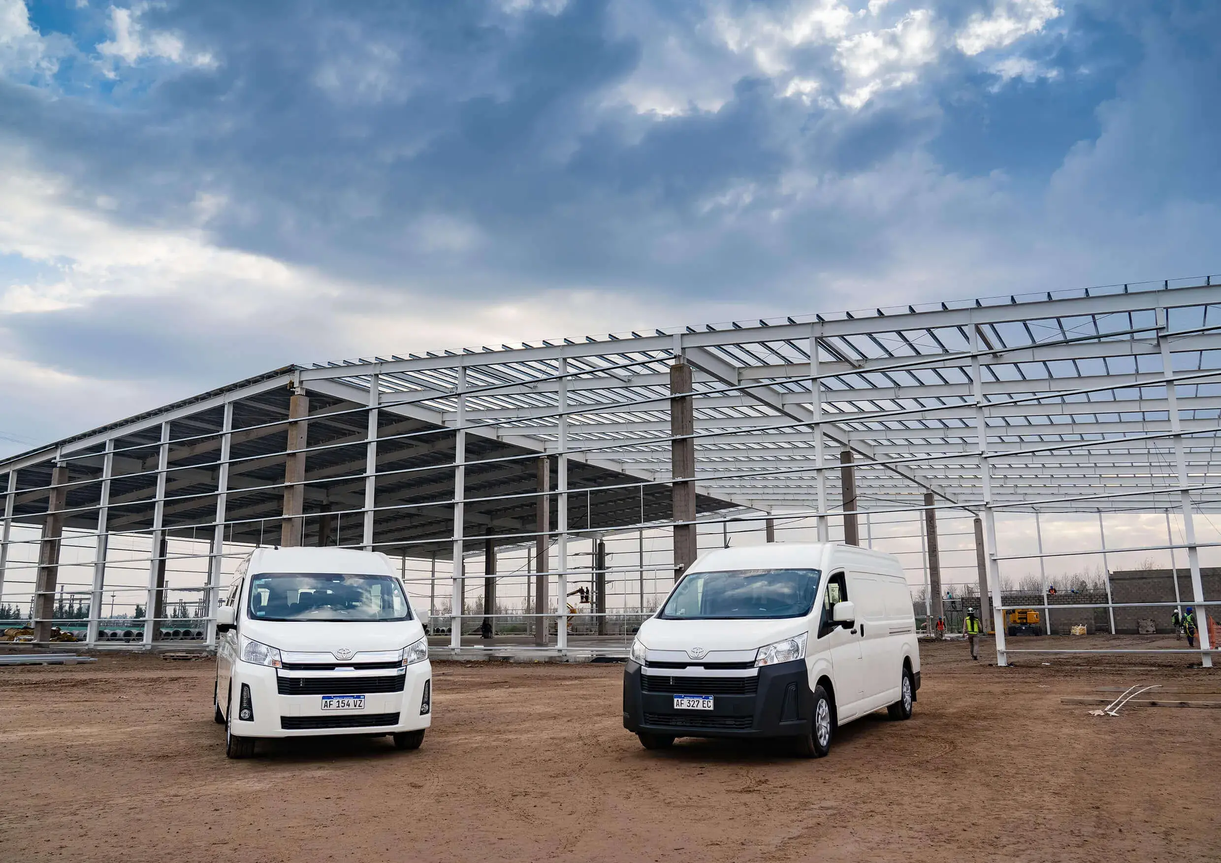 Toyota HiAce chega ao Brasil no 1º trimestre de 2024 para brigar com ...